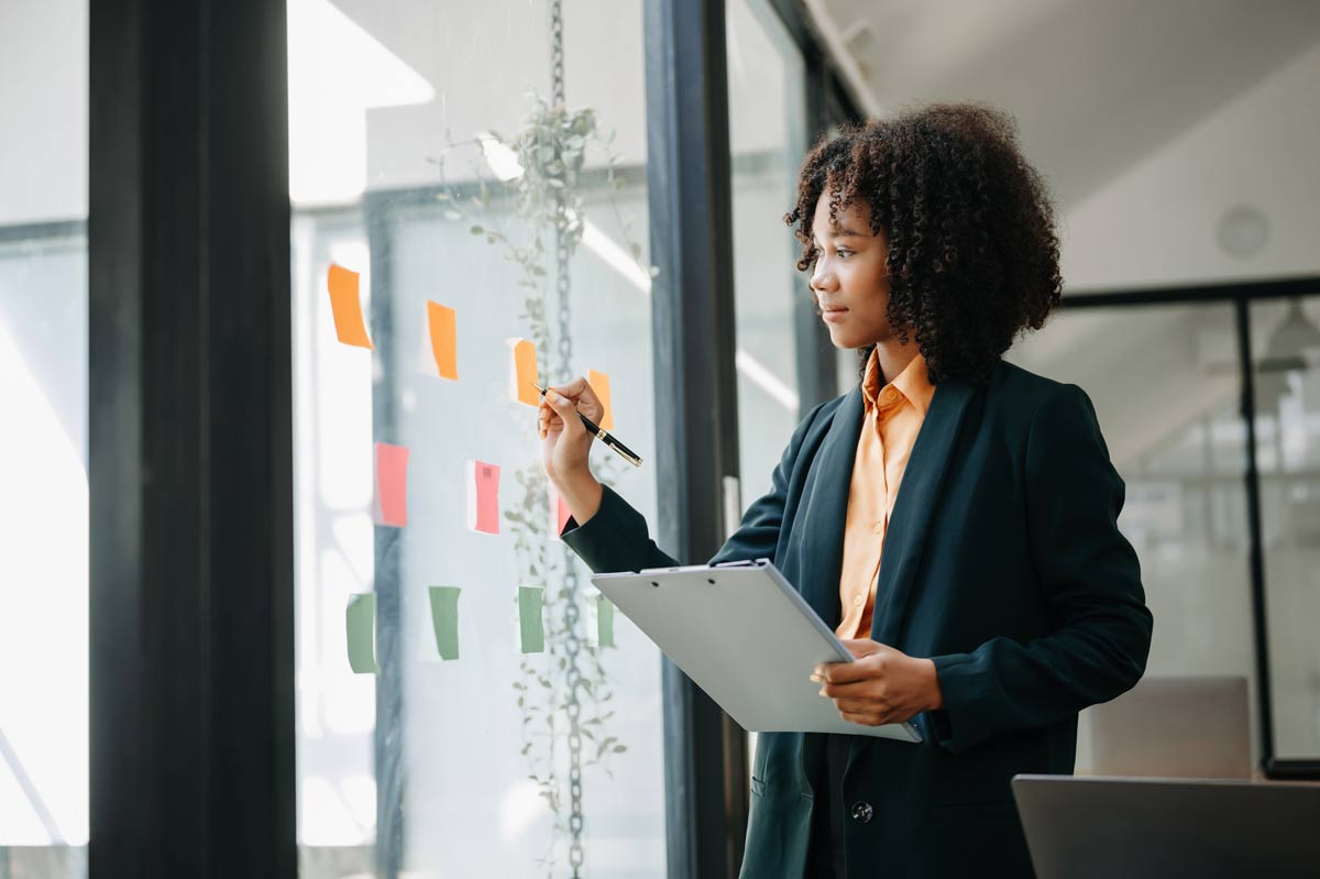 9 Benefits of the Embedded, In-House Recruitment Model - Accessplc